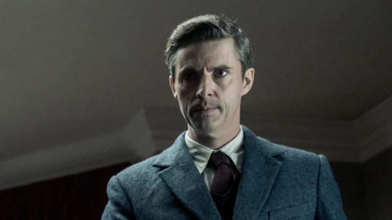 'Freud’s Last Session' reveals first look at Anthony Hopkins as Sigmund ...