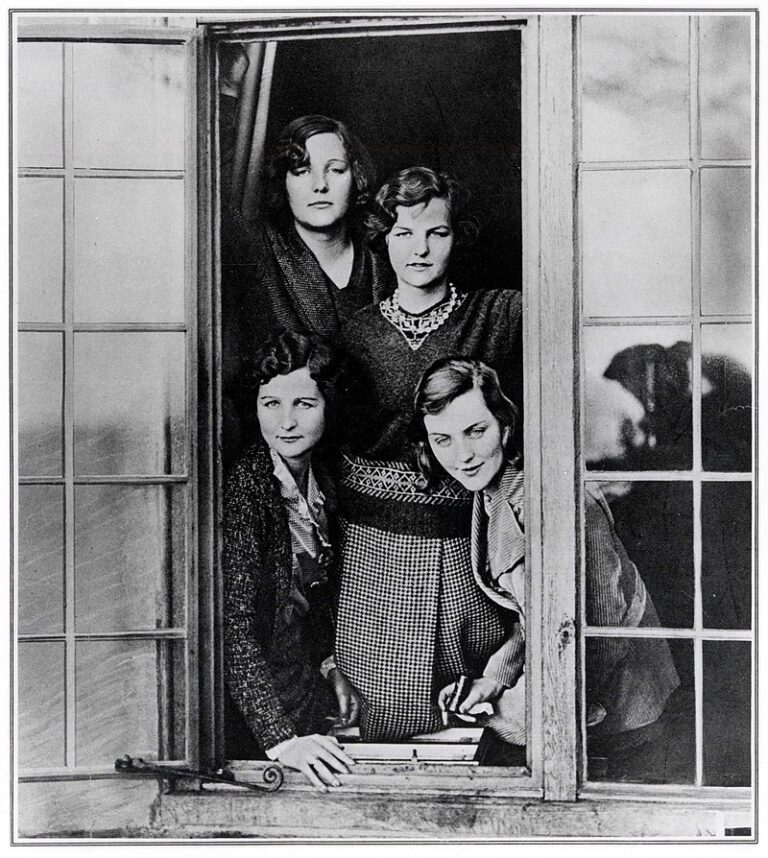 Outrageous: filming underway on new drama about the Mitford sisters ...
